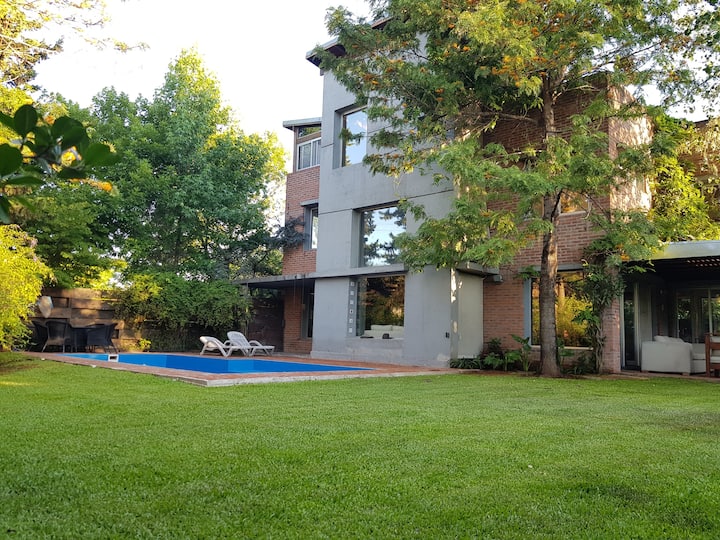 Casa En Tigre Barrio Privado Con Pileta - Arjantin