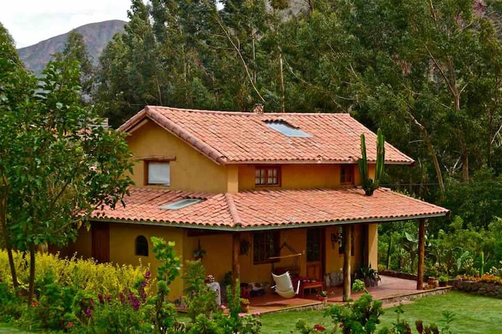Inyan: Family Villa, Sacred Valley Of The Incas. - Provincia de Anta