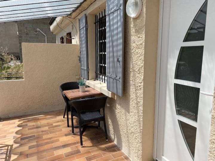 Appart Avignon Proche Centre Avec Parking Privé - Ibis Budget Avignon Nord