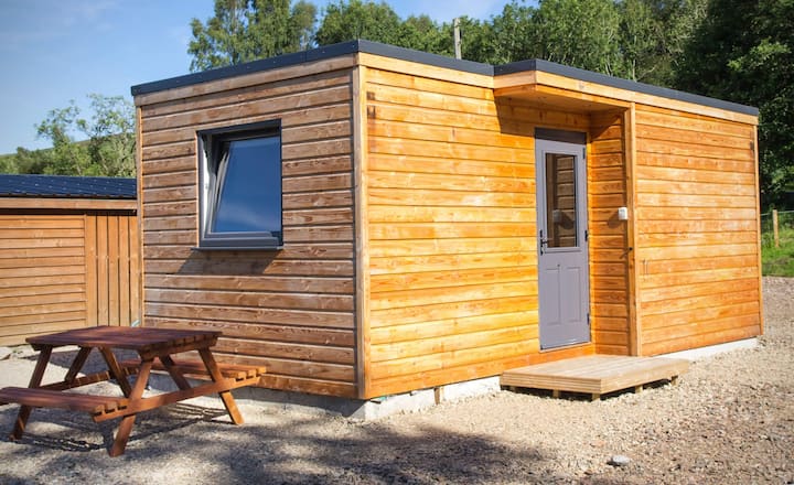 The Posh Bothy - Loch Ossian