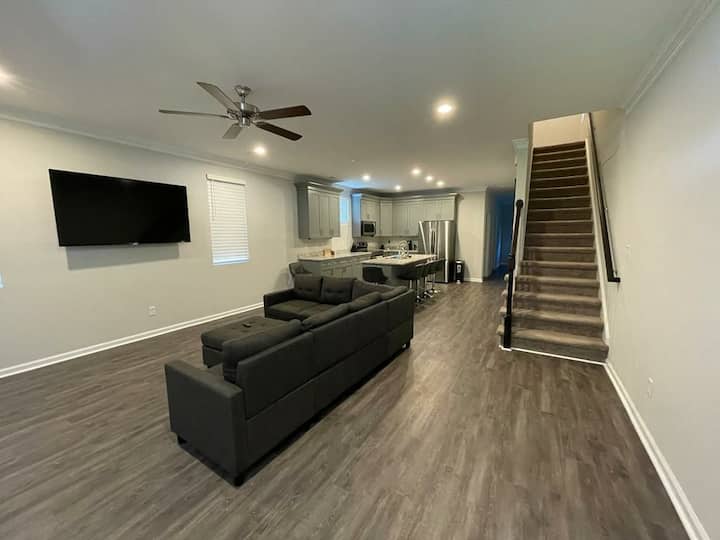 Private Bedroom In New House (Chesapeake Beach) - Chesapeake, VA