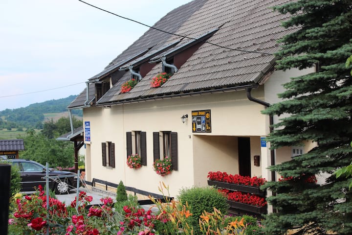 Rastovača : locations de vacances et logements - Comitat de Lika-Senj ...