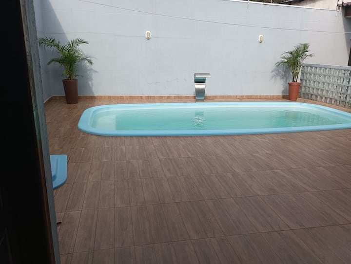 Casa Com Piscina Próximo Aos Pontos Turístico. - Foz do Iguaçu
