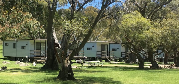 Cozy Cabins No. 4 For A Mountain Retreat Getaway - Perisher Ski Resort