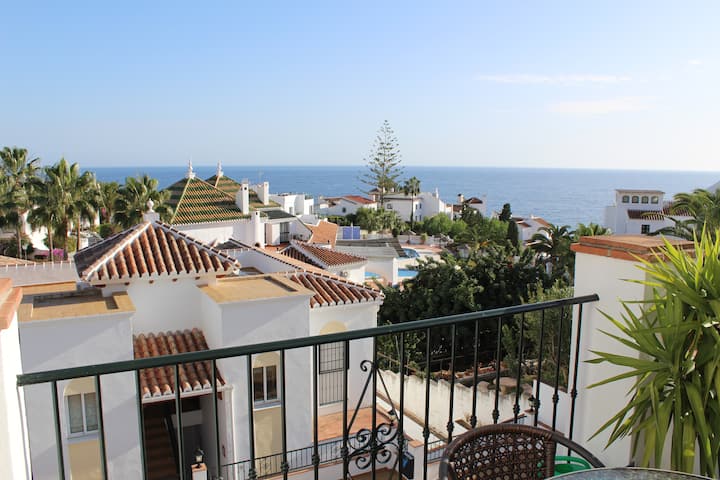 Playa Burriana, Två Terrasser, Havsutsikt, Pool - Nerja