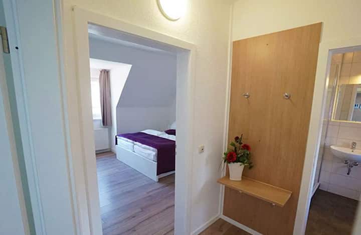 City Apartment -2- Am Markt 25qm - Brünzow