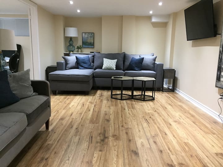 Hermoso Apartamento De 1 Dormitorio En Planta Baja. - Mississauga