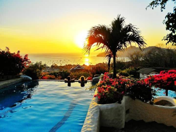 Stunning Oceanview Infinity Pools N Town, Security - San Juan del Sur