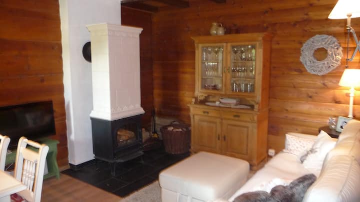 Urgemütliches Haus Auf Traumhaftem Grundstück - Coburg