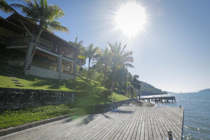 Casa Pé No Mar - Trindade