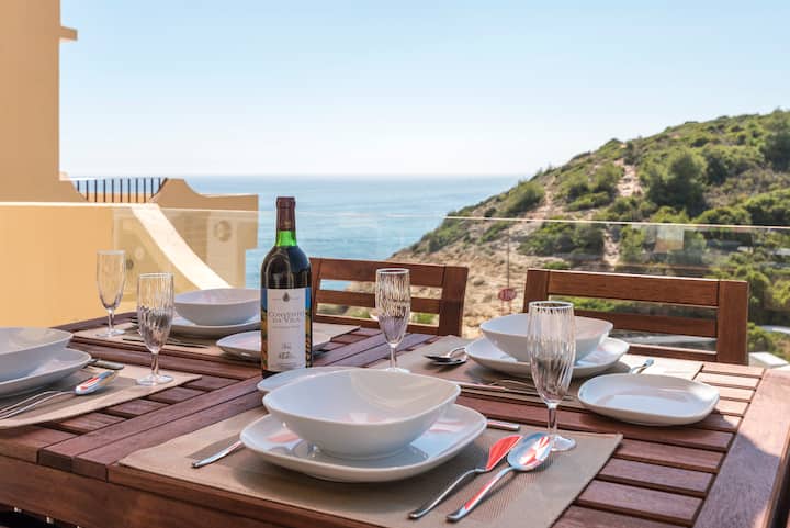 Apt On The Beach In Centeanes-carvoeiro Jl - Carvoeiro