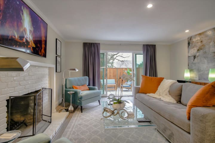 Pristine Walnut Creek Retreat - Walnut Creek, CA