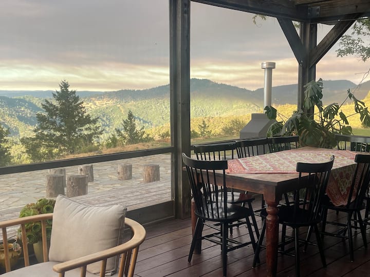 Mountain Retreat On 90 Acres: Stars & Sunrises - ナパ・バレー, CA