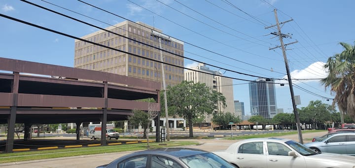 Lovely One Bedroom. Home Away From Home - Metairie, LA