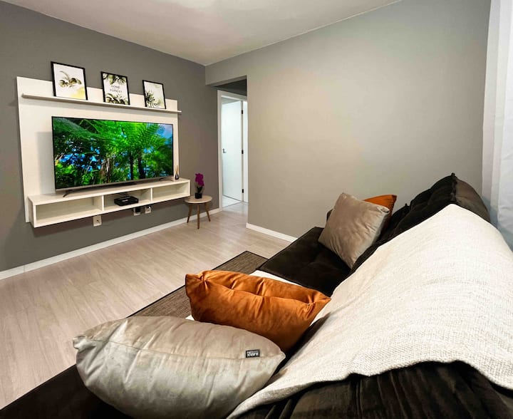 Apto A Poucos Minutos Da Ponte Hercilio Luz - Florianópolis