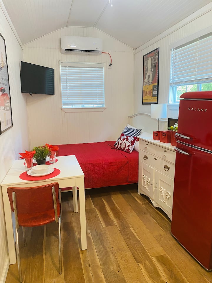 Coziest Guesthouse: Fiber Wifi- Read Description! - Dallas, TX