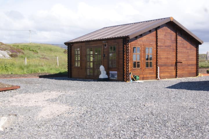 Broch View: Cabin Beside Dun Broch/pet Friendly - Lewis and Harris