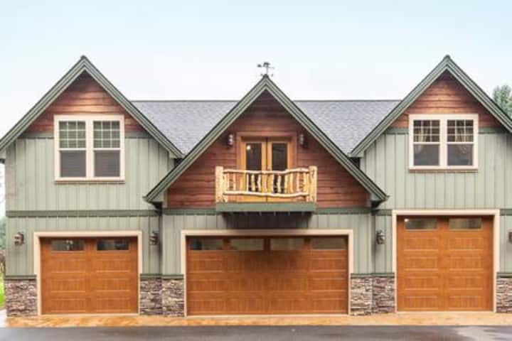 Paradise In The Woods - Oregon