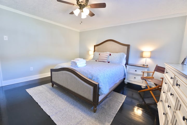 Convenient Apt Near Children’s Hospital-2 Guests - Columbus, OH