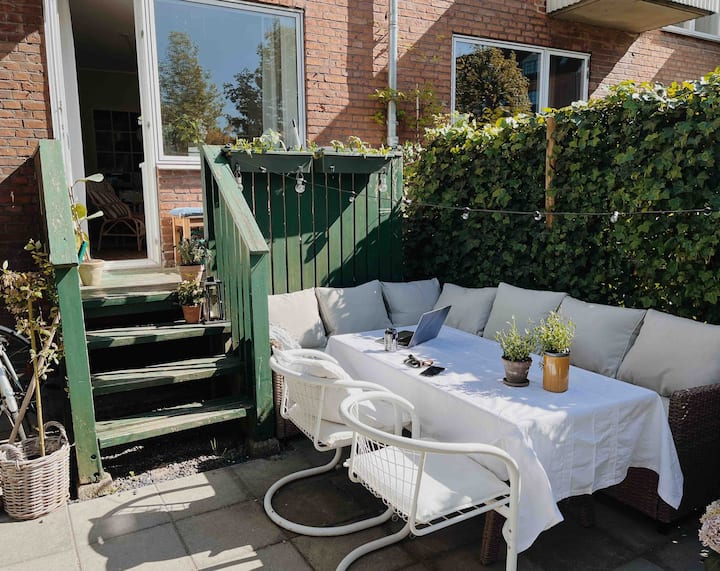 Sommerhus-stemning I Byen - Tæt På Metro Og Tog - Kopenhagen