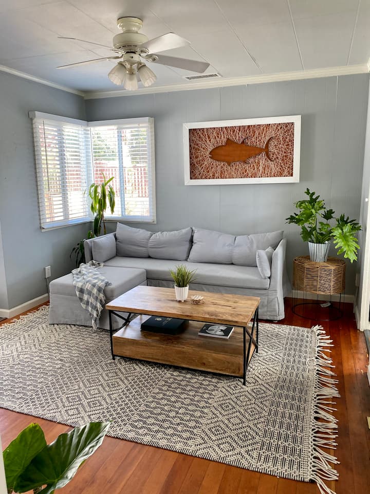Charming 1 Bedroom Home With Hot Tub & Bonus Room! - 샌디에고