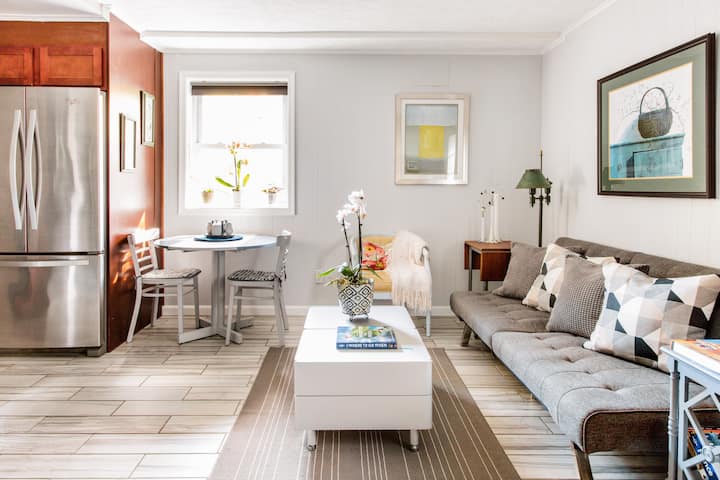 Silver Spring Vacation Rentals | Airbnb