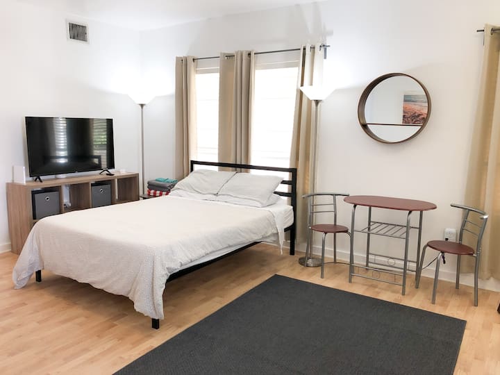 Studio In South Beach Centrally Located - Miami Beach