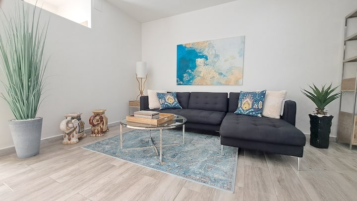 Large With Private Terrace >Fully Renovated - Valencia