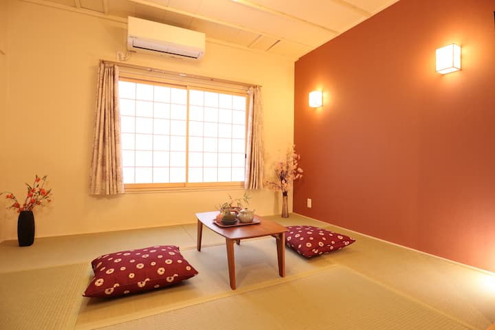 なんば駅徒歩8分☆初・別館302 - Osaka