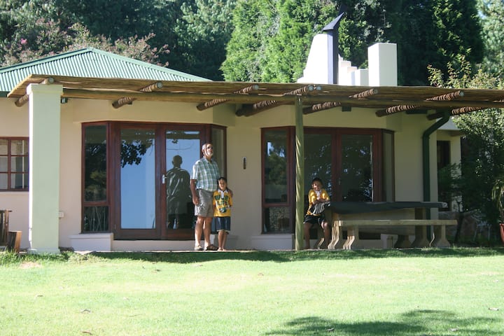 Uitvlugt Farm House, Holingsberg Fly Fishing - Dullstroom