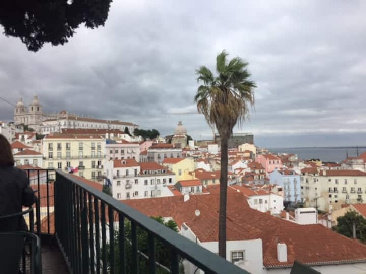Great Loft In Alfama For Longer Stay - Lisbon