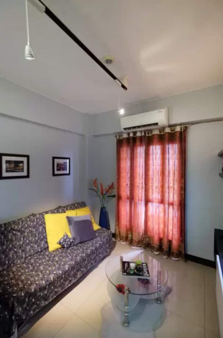 Ric 's Place @ Montecito Newport City 1 BR Condominio - Airbnb