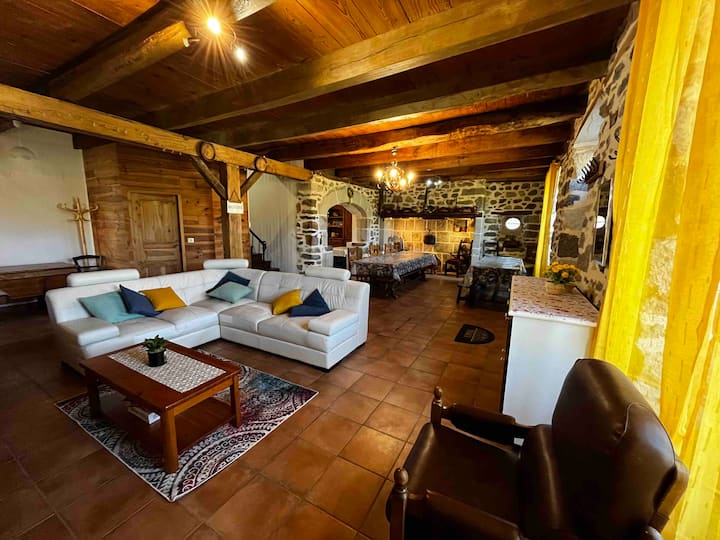 Gite à La Ferme Au Coeur De L'auvergne - Cantal