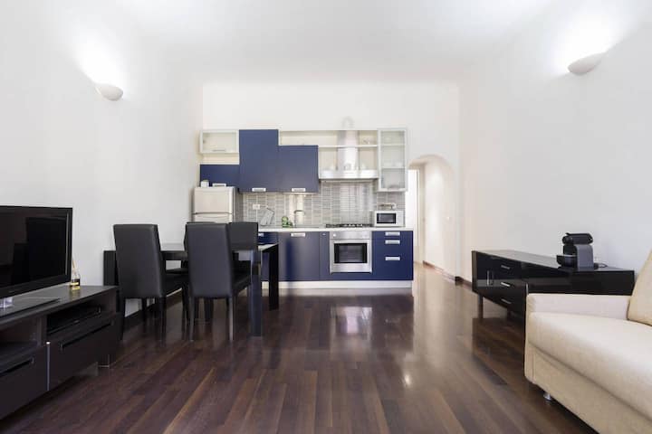 Apartment In The Heart Of Navigli - Milan