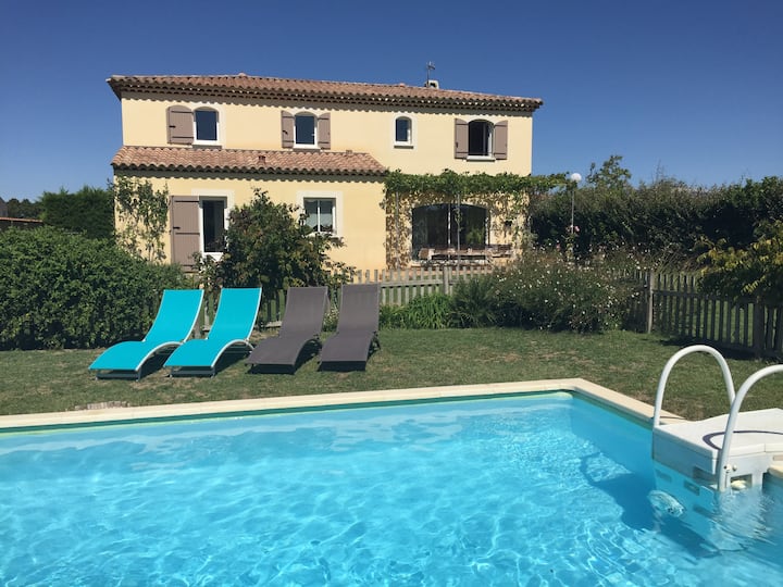 Agréable Bastide Avec Piscine En Provence - L'Isle-sur-la-Sorgue