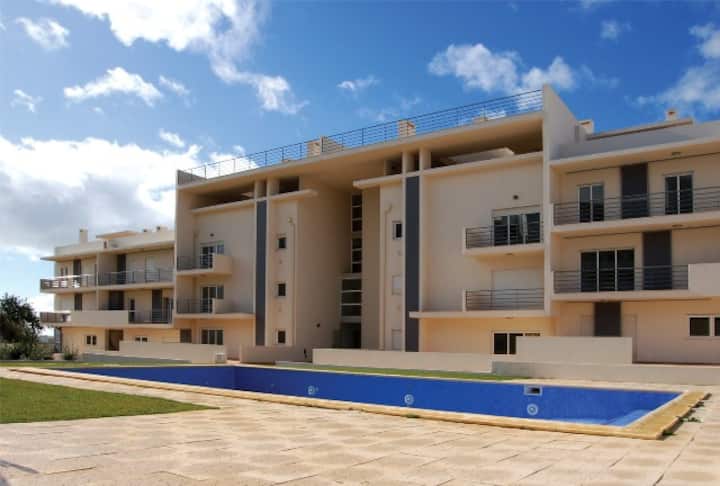 Albufeira- 3br Luxury Aprt | Poolview | Free Wi-fi - Albufeira
