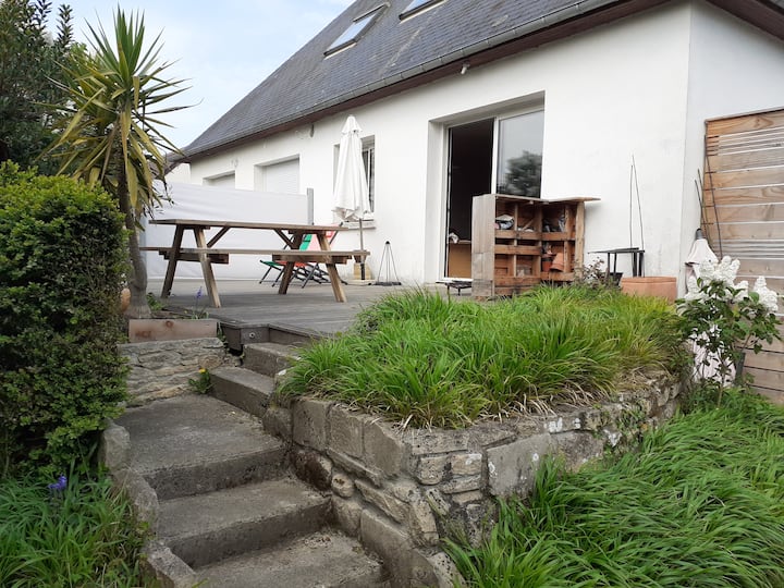 Pavillon Avec Terrasses Et Jardin - Normandy