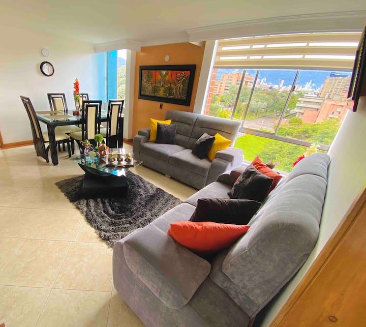 Apartamento~embajada Eeuu, Aeropuerto Y Corferias - Bogota