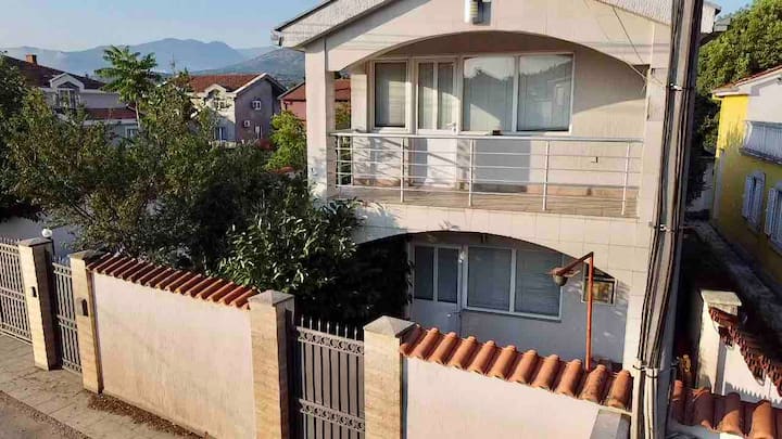Dax Apartment - Podgorica