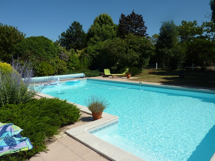 Jolie Villa Piscine Privée à 10km De La Rochelle - Fouras