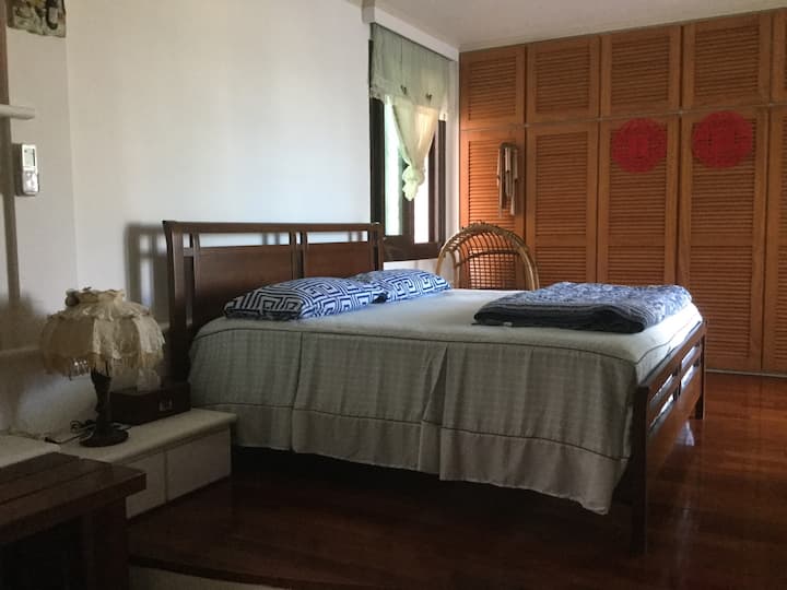 有狗、有樹、有花,又有一群好鄰居的家。(同另一個房源) - 다퉁 향