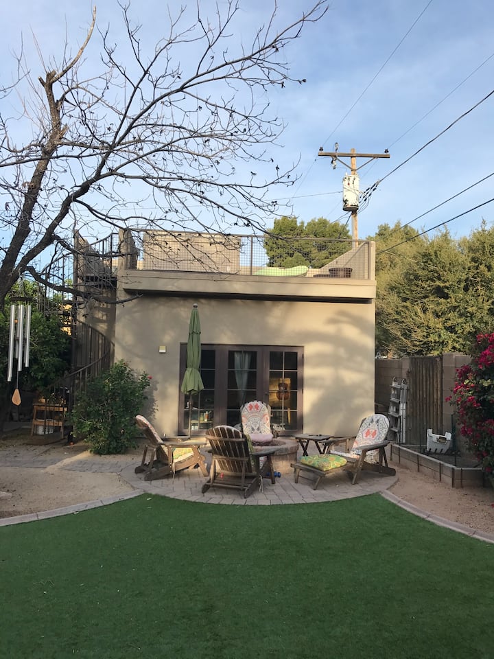 "Tiny Guest House" With Hot Tub. - Phoenix, AZ