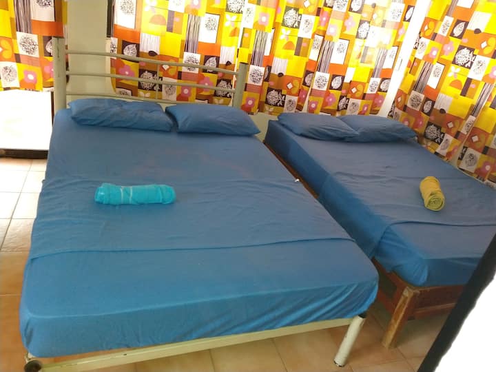 Hasta 25 Personas Te Doy Alberca Privada 4 O 5 Hab - Acapulco