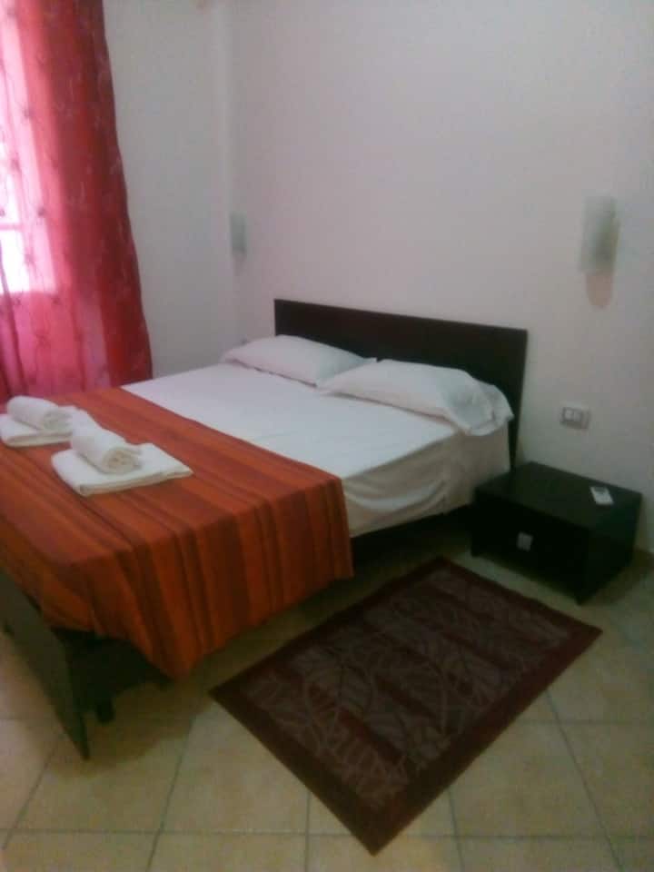 Sole ! Centro Città Camera Spaziosa - Cagliari