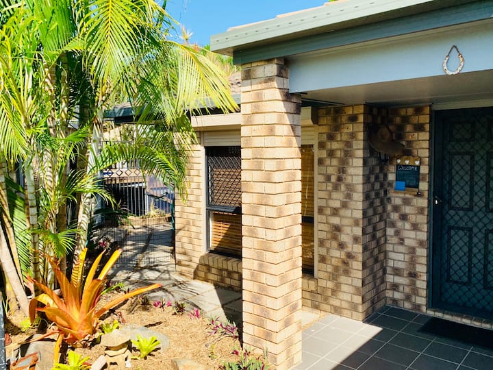 Gladstone Holiday Rentals & Homes - Queensland, Australia | Airbnb