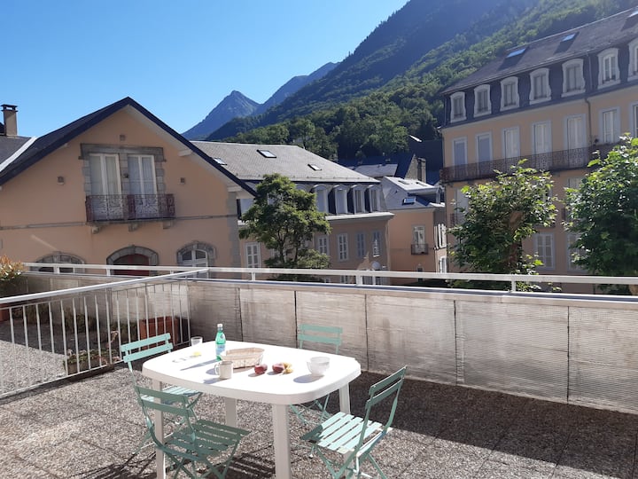 Studio Avec Terrasse Dans Le Centre De Cauterets. - Cauterets