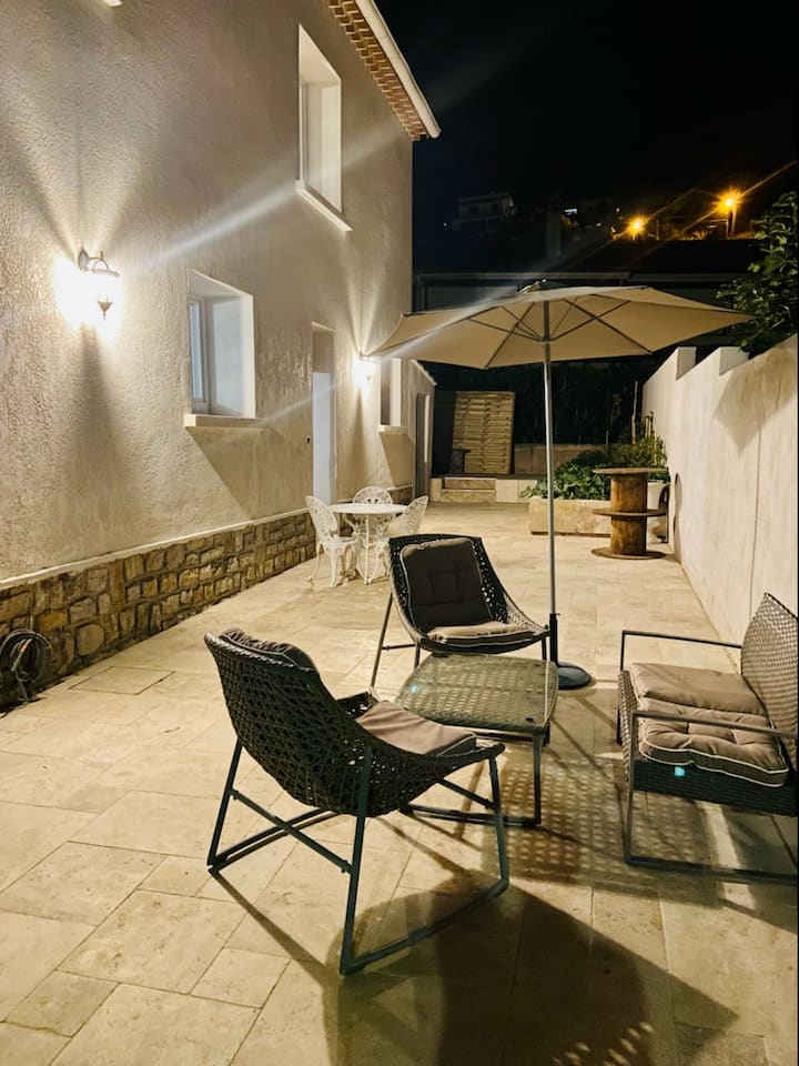 Charmant Studio Situé à Proximité Des Plages - Hyères