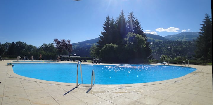 Megève Centre - Appart /1ch + Balcon - Piscine 28° - 梅傑夫