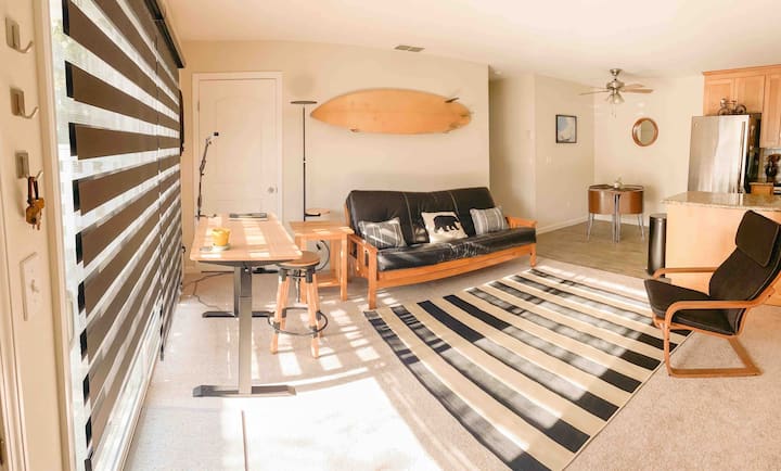Beach, Pool, Gym, Wifi—everything Included. - Santa Cruz, CA