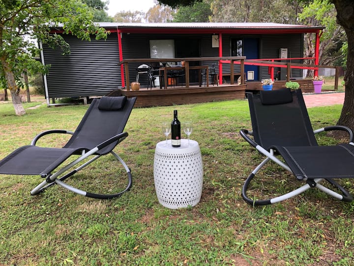 Jocks Cabin Country Getaway (Pet Friendly) - Seymour